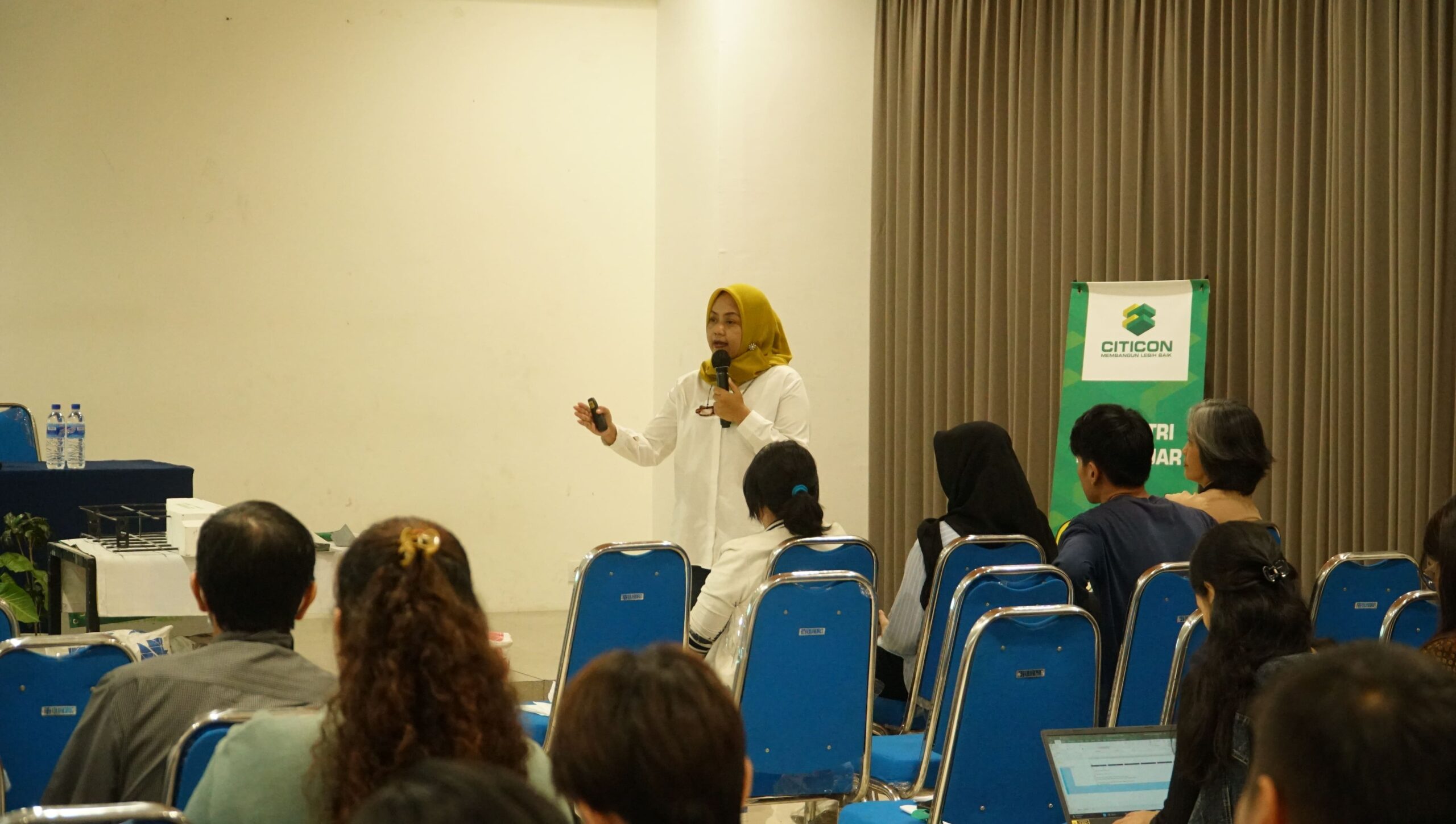 Kuliah Tamu "Lightweight Construction Materials" - Program Studi Arsitektur